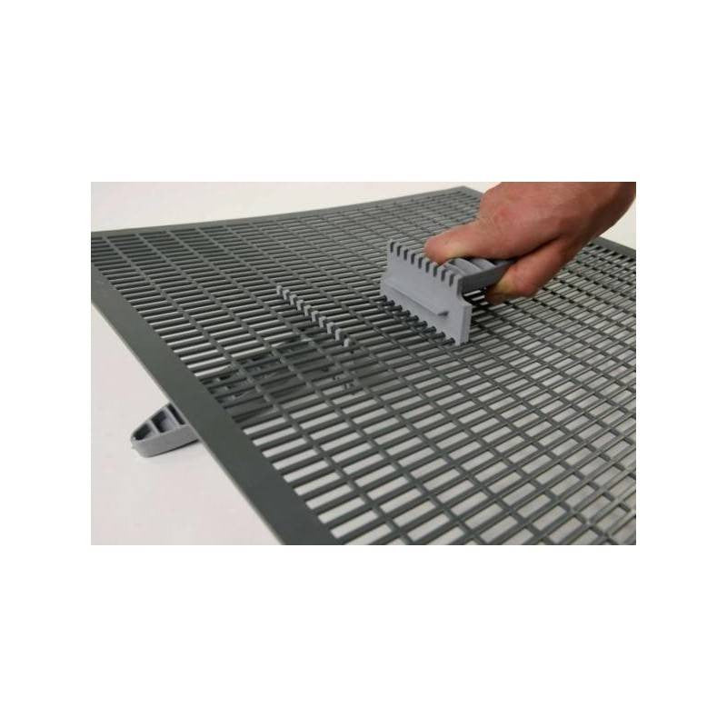 Queen Excluder Scraper Plastic – ApiHex